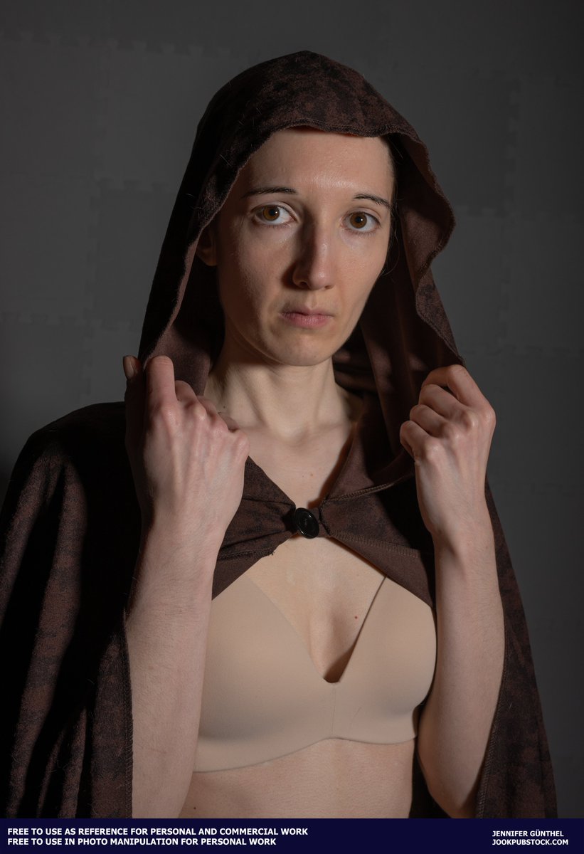 Jen / Jenny 🌙🌺 on Twitter: "The free set for this month is "Cloaks are cool". It's available for ...