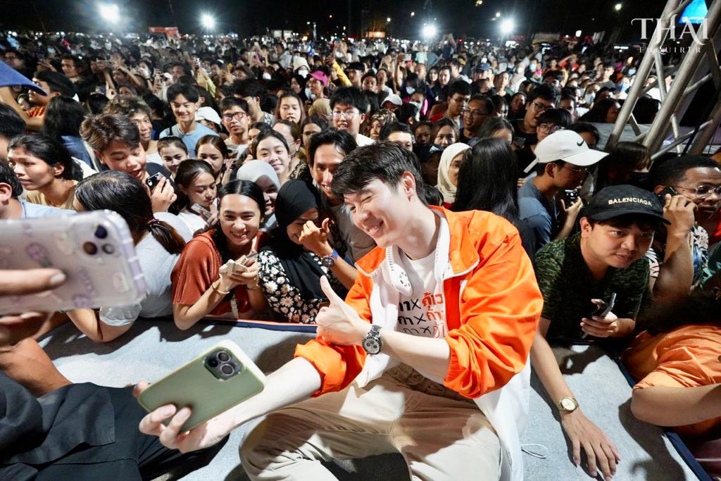 Thai Enquirer on Twitter: "Supporters of the Move Forward Party were gathering at their rallies ...