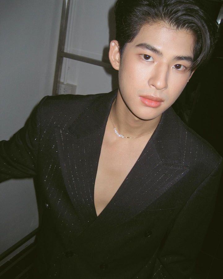 about markpakin on Twitter: "230502 tong_sutipat instagram update with #mmarkpkk MARK PAKIN 📸 # ...