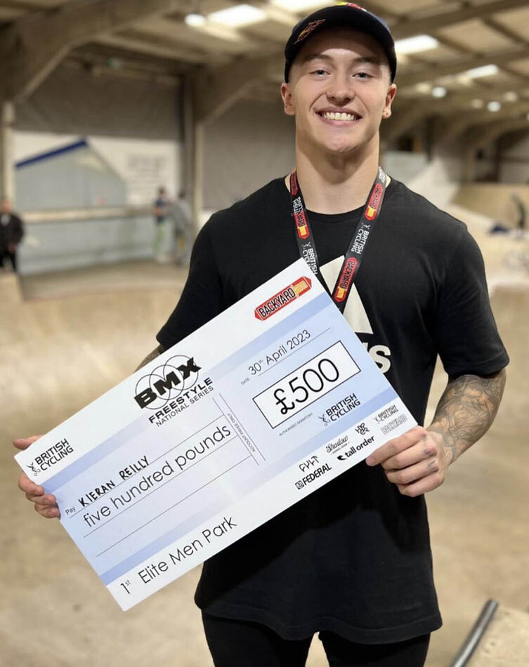 Bart de Jong (@fatbmx) / Twitter