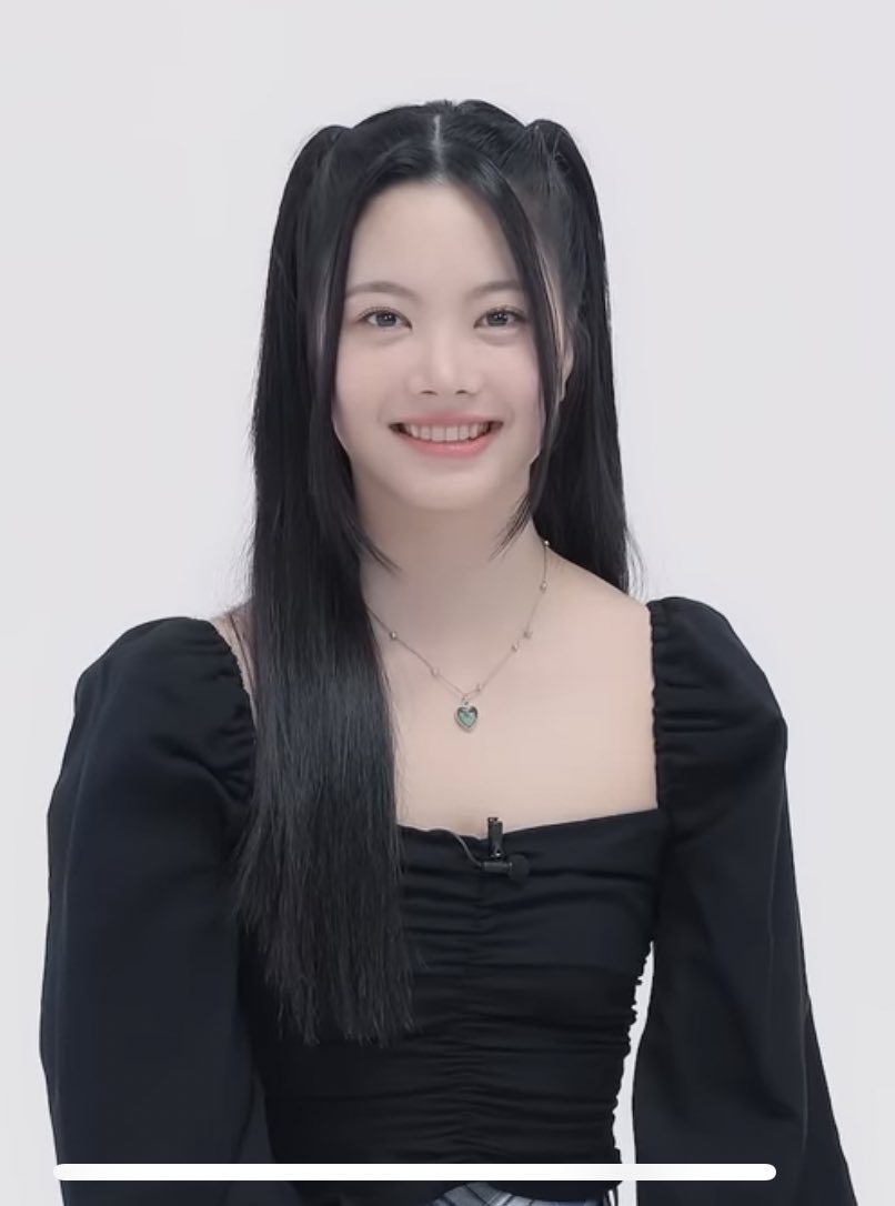 nakamura hong 😈 on Twitter: "RT @pionadeul: different year, same smile. Please keep on smiling ...