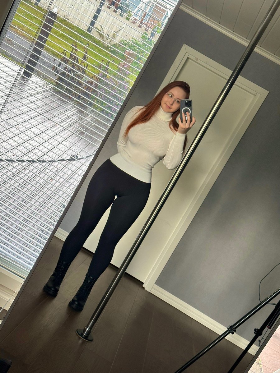 How's my outfit?🤔 Vladislava Shelygina @vladislava661