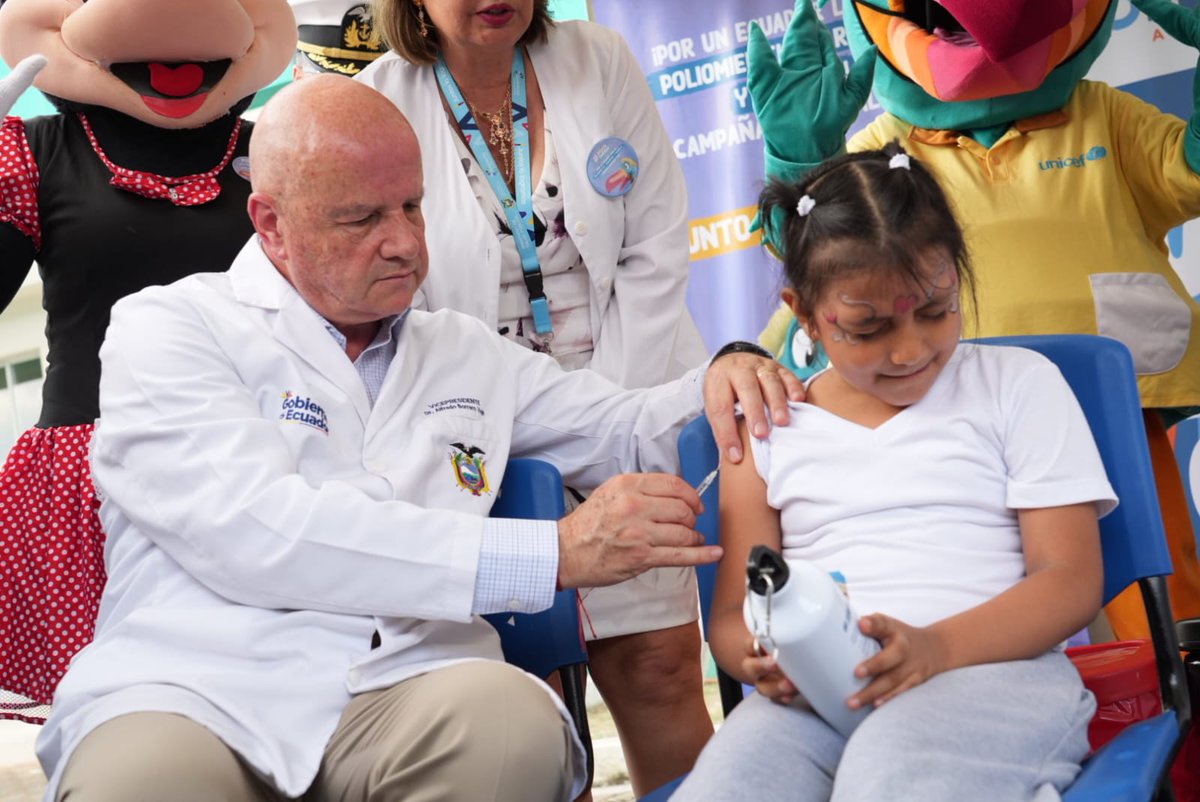 Ministerio De Salud P煤blica 馃嚜馃嚚 On Twitter El Presidente