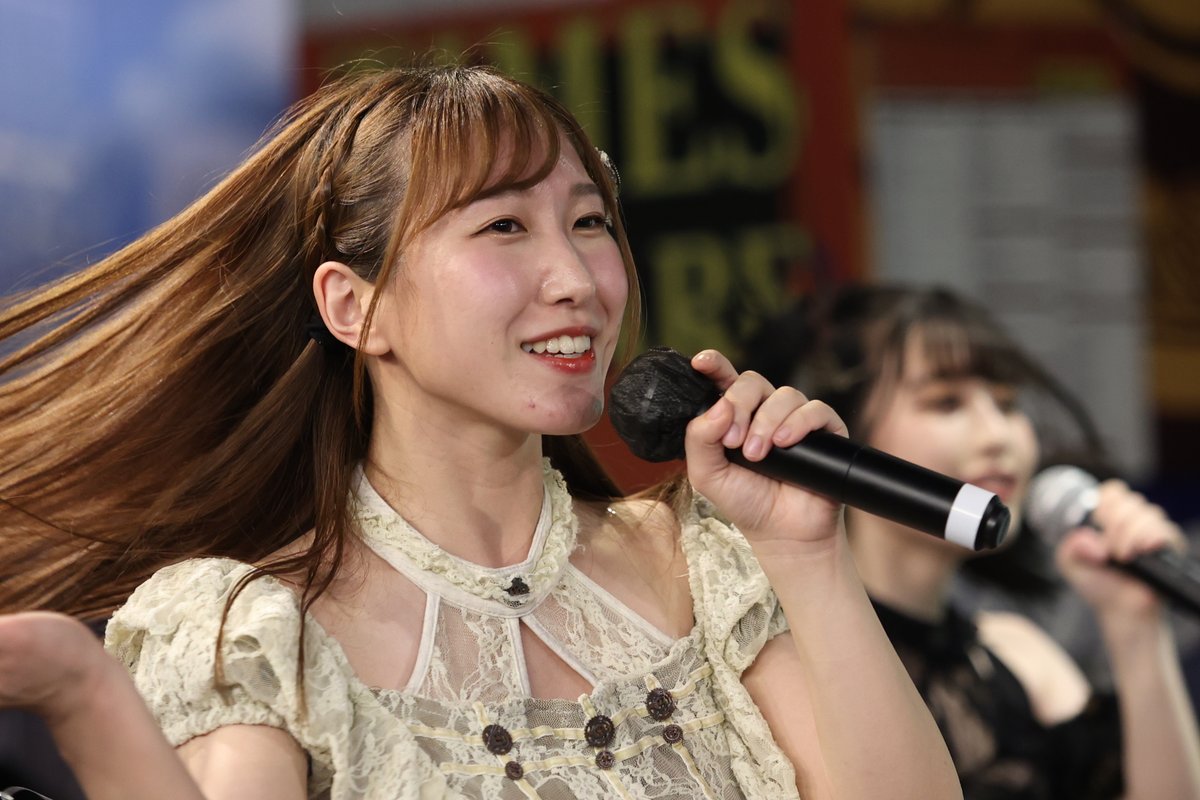 トシニャン on Twitter: "名古屋11R 駿蹄賞（SP1） リストン（2枠黒 今回紫扱い） 〇アンズ（6枠緑） インナーサンクタム（7枠オレンジ） アイドル枠色的 もあ→友梨英→陽葵 ...