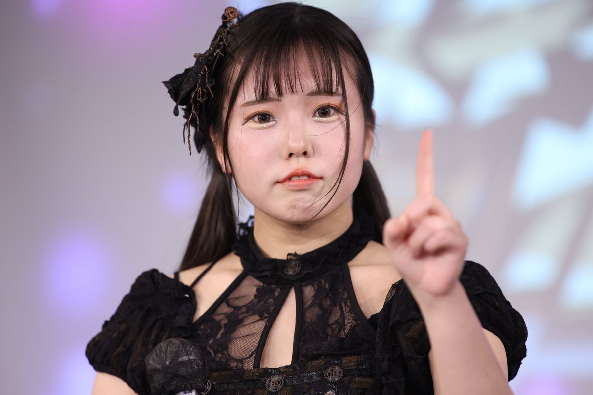 トシニャン on Twitter: "名古屋11R 駿蹄賞（SP1） リストン（2枠黒 今回紫扱い） 〇アンズ（6枠緑） インナーサンクタム（7枠オレンジ） アイドル枠色的 もあ→友梨英→陽葵 ...