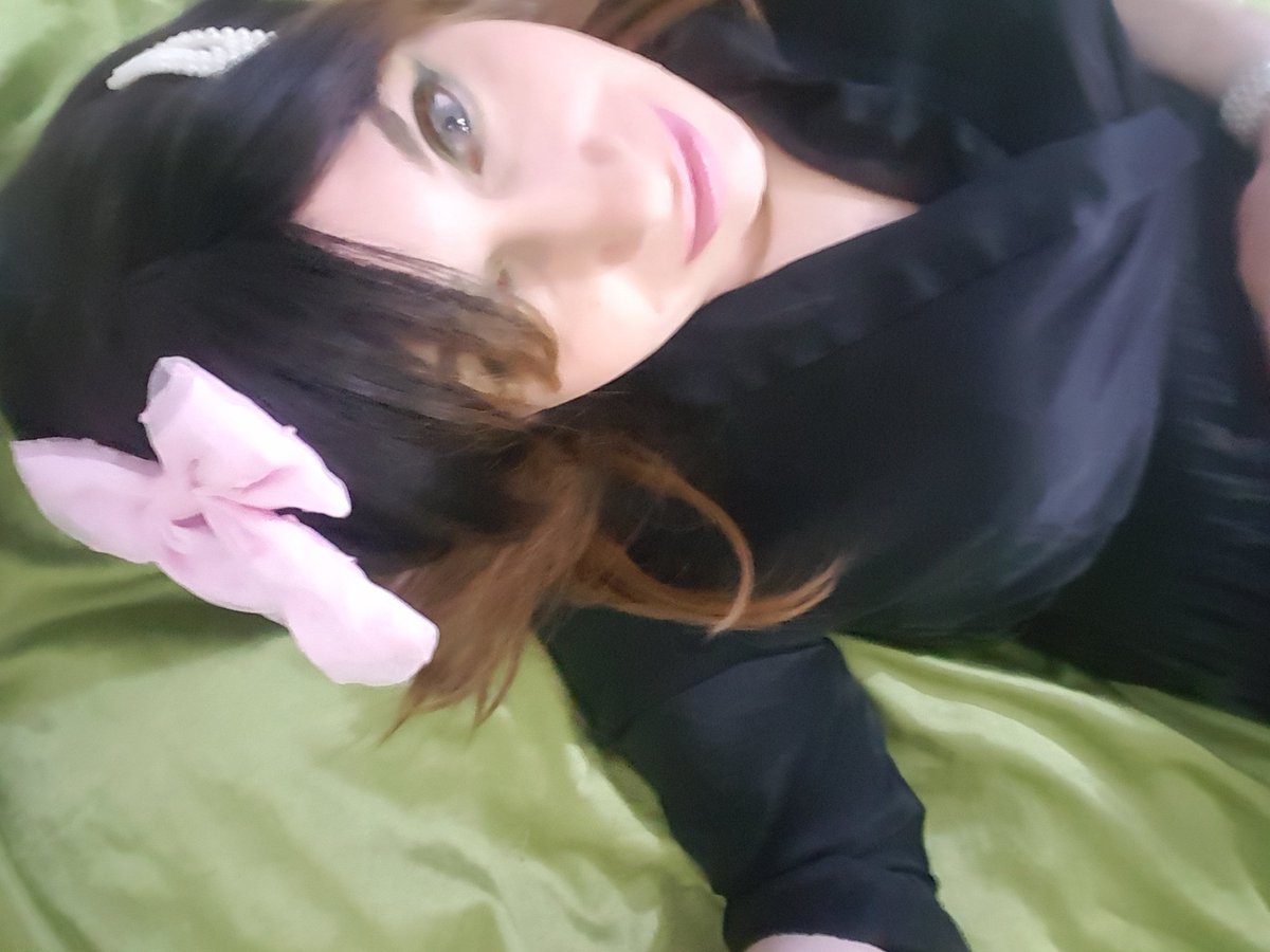 Violet on Twitter: "https://adultwork.com/VioletInSatin"