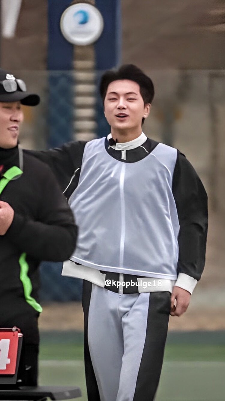 kpopbulge🔞 (@kpopbulge18) / Twitter