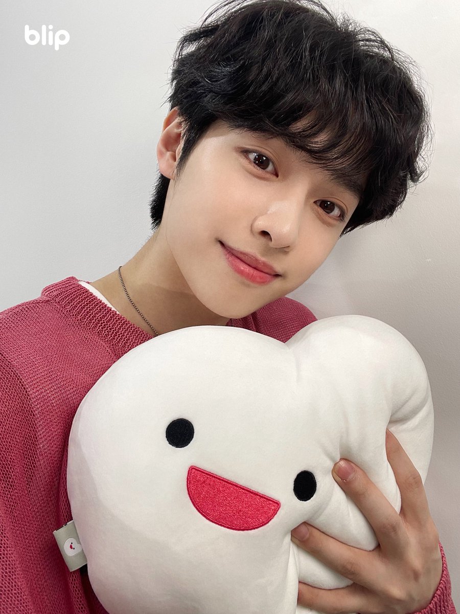 Aliyanna⁷ on Twitter: "RT @blip_twt: 들숨에 엑디즈, 날숨에 사랑해! 본업부터 미모까지 Freakin' Good Good😈인데, 어떻게 사랑 ...