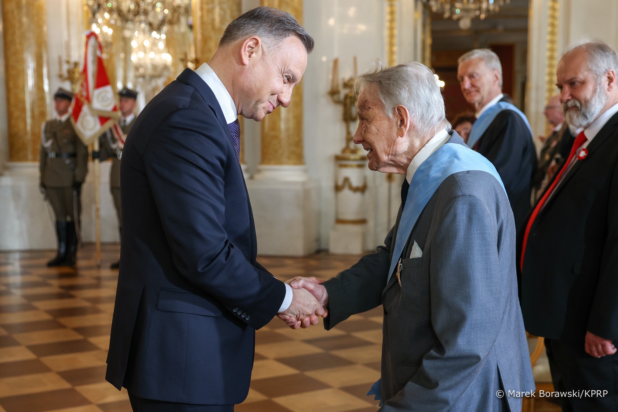 Kancelaria Prezydenta on Twitter: "Orderem Orła Białego odznaczeni dziś zostali: Stanisław ...