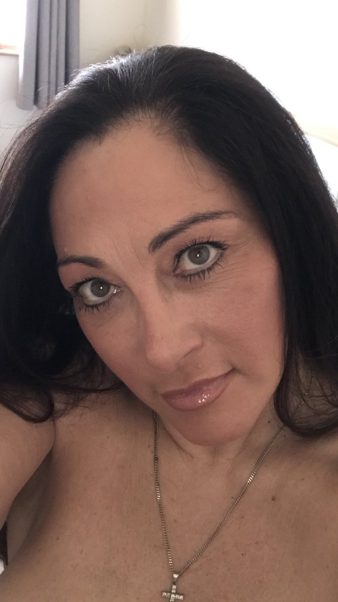 Cathy Barry On Twitter Hi Guys I Will Be Done In A Bit So Get On And