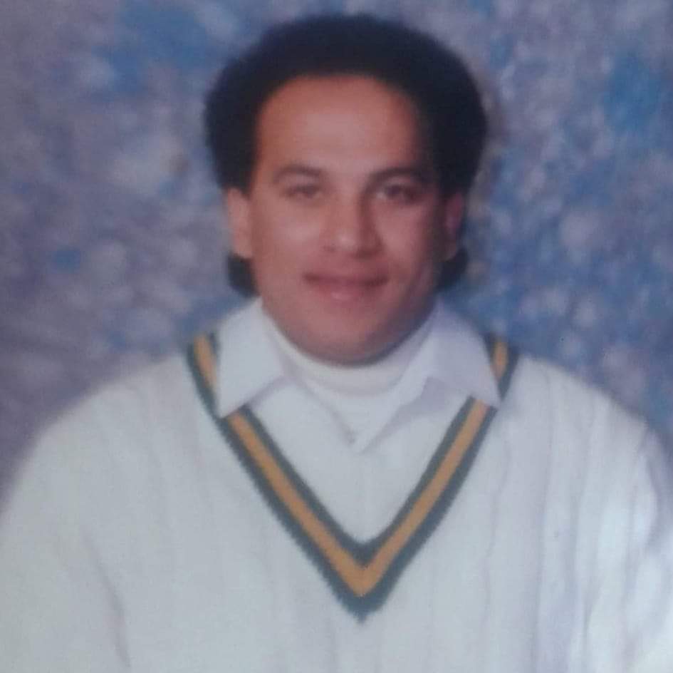 Kashif Rana, aka Chahat Fateh Ali Khan, is actually an ex Pakistani ...