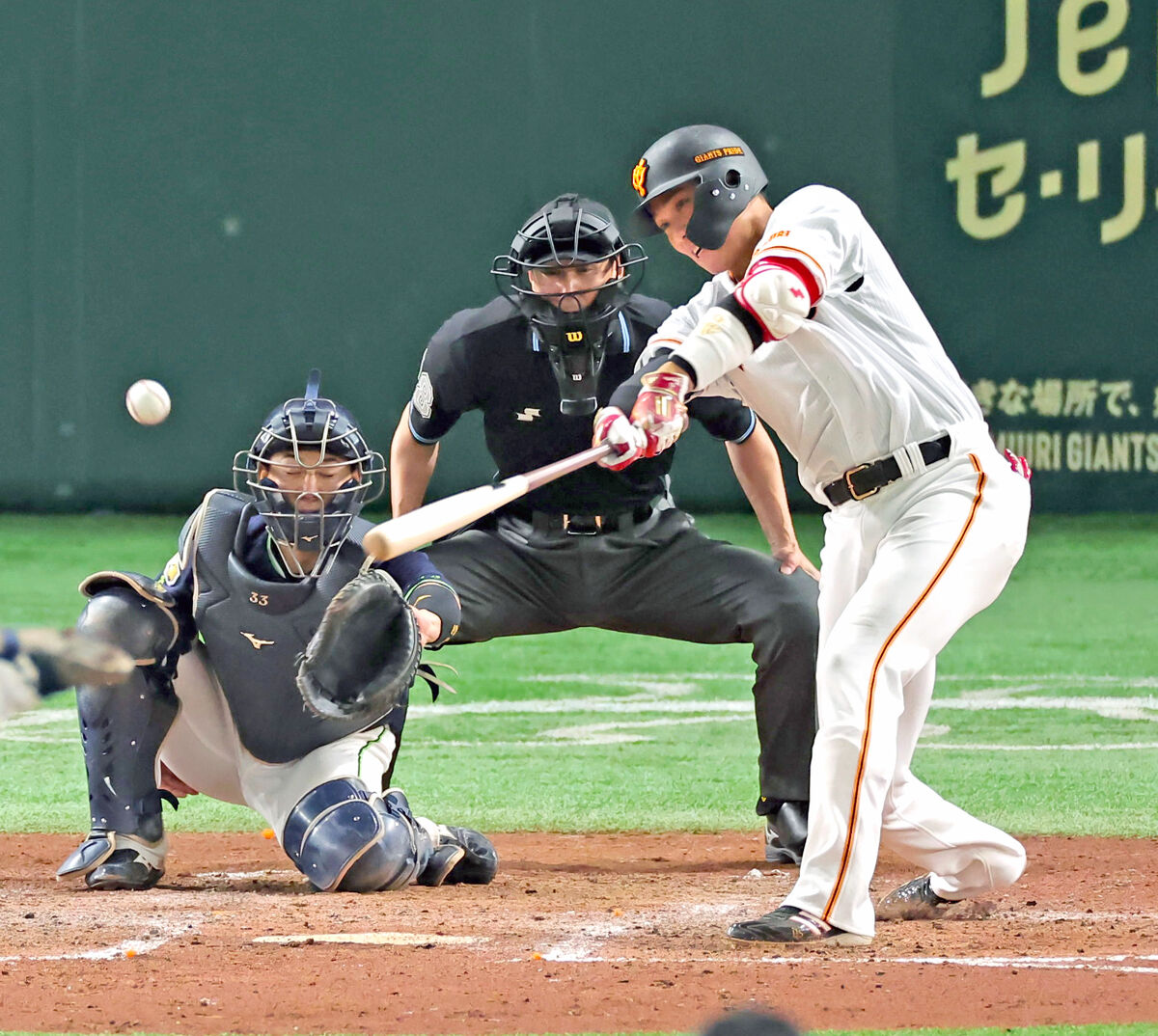 スポーツ報知 巨人取材班 on Twitter: "#坂本勇人 、史上初東京ドーム1000安打「声援のおかげ」張本勲に並ぶ歴代7位420二塁打も記録 #巨人 #ジャイアンツ #読売ジャイアンツ ...