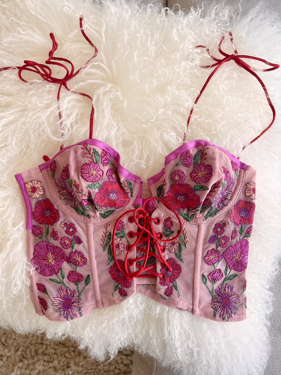 Mistress Leora 🍓 On Twitter Rt Mistressleora I Just Got A Package