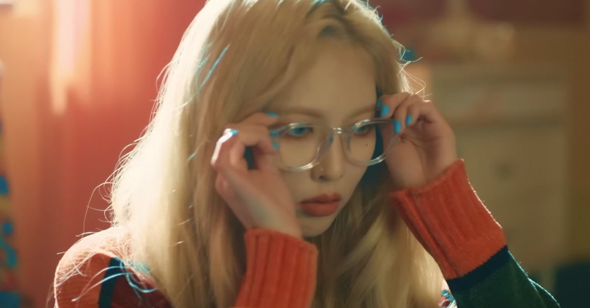 nana on Twitter: "RT @cyberpaths: step 2. sexy lips & hips"