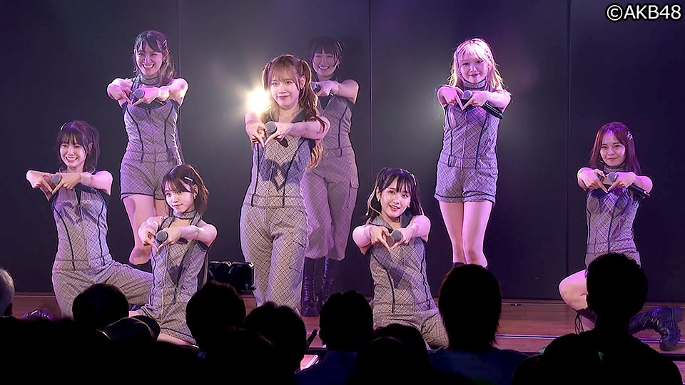AKB48 LOD撮影スタッフ on Twitter: "AKB48 61st Single「どうしても君が好きだ」チームK ver.を初披露！応援よろしくお願いします！ #AKB48 # ...