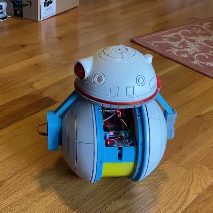 Arduino on Twitter: "Celebrate Star Wars Day with these force-inspired Arduino projects! http ...