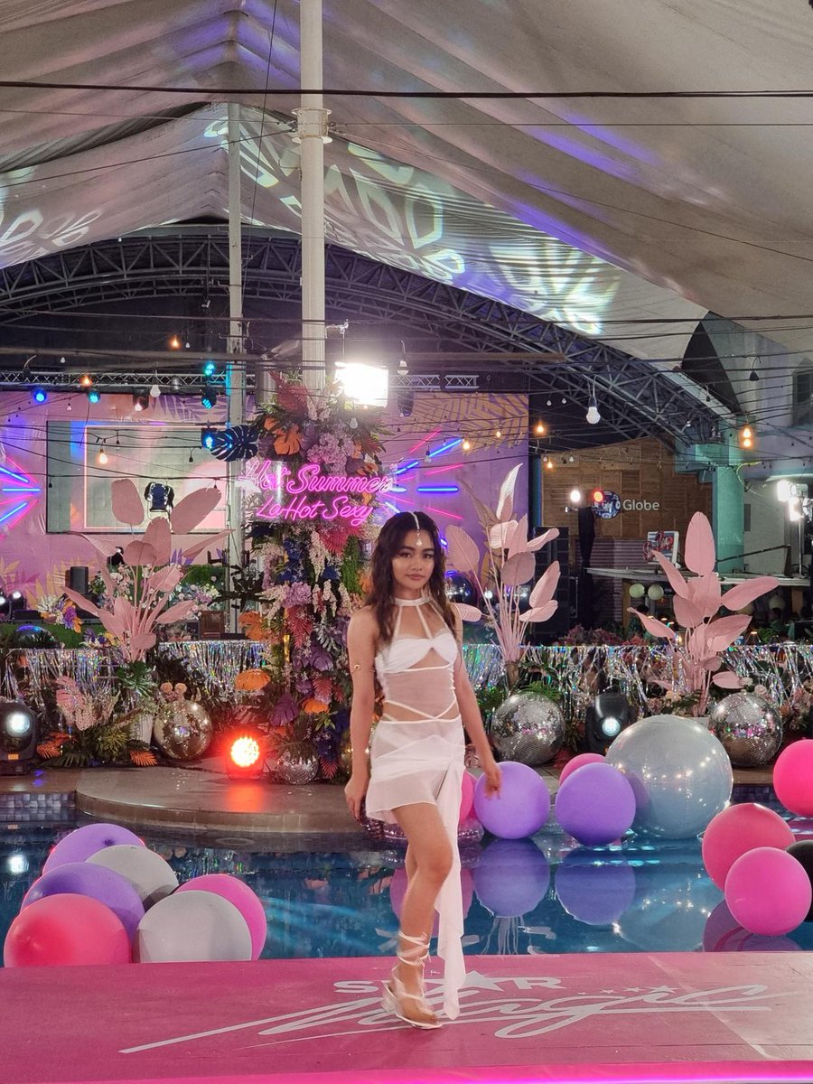 ABS-CBN News on Twitter: "Ladies, gentlemen, and non-binary friends, HER. Vivoree is a scene ...