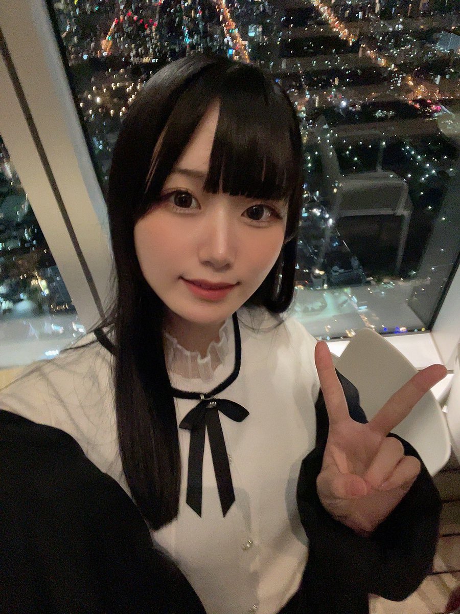 りんご茶ん🍎例大祭売り子 On Twitter この時のポトレ🍎の自撮り🤳
