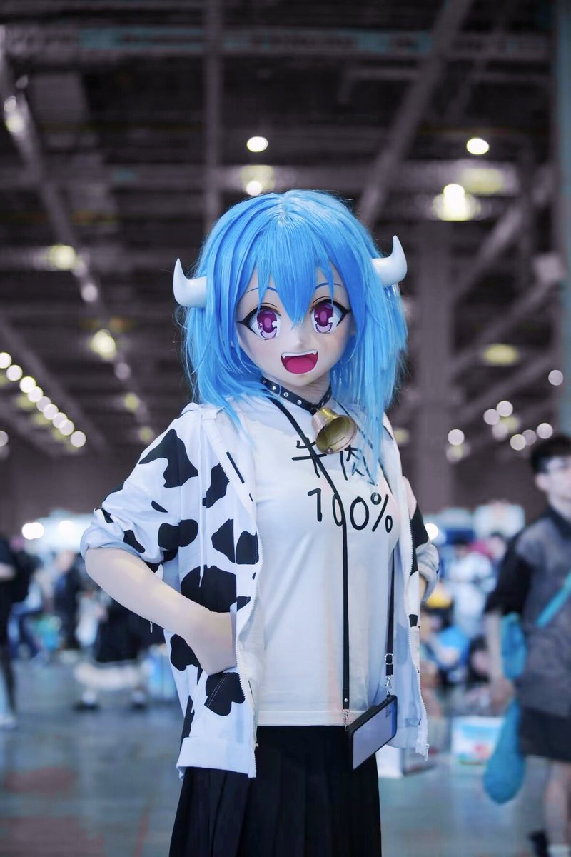 牛米诺卷卷 On Twitter Cp29 Kigurumi 牛头直发cp,从到手到拿来拍大合照仅有半天时间 所有票一张不缺,还有搭子拼房 Day1 Day2都天降非常靠谱的后勤和同行