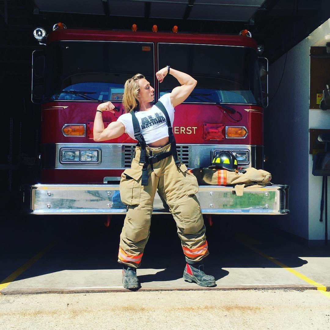Erika 🐾 Arcaik On Twitter Why I Love Our Warfit Ladies 😍🤘💪 🙌shoutout
