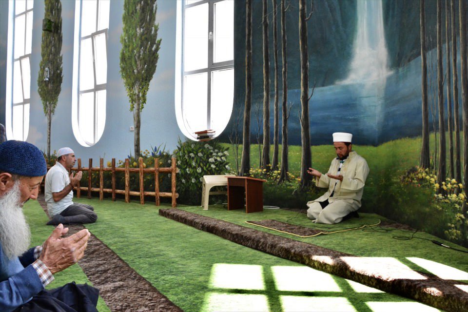 The incredibly unique Hamidiye Camii (Mosque) in the Turkish city of ...