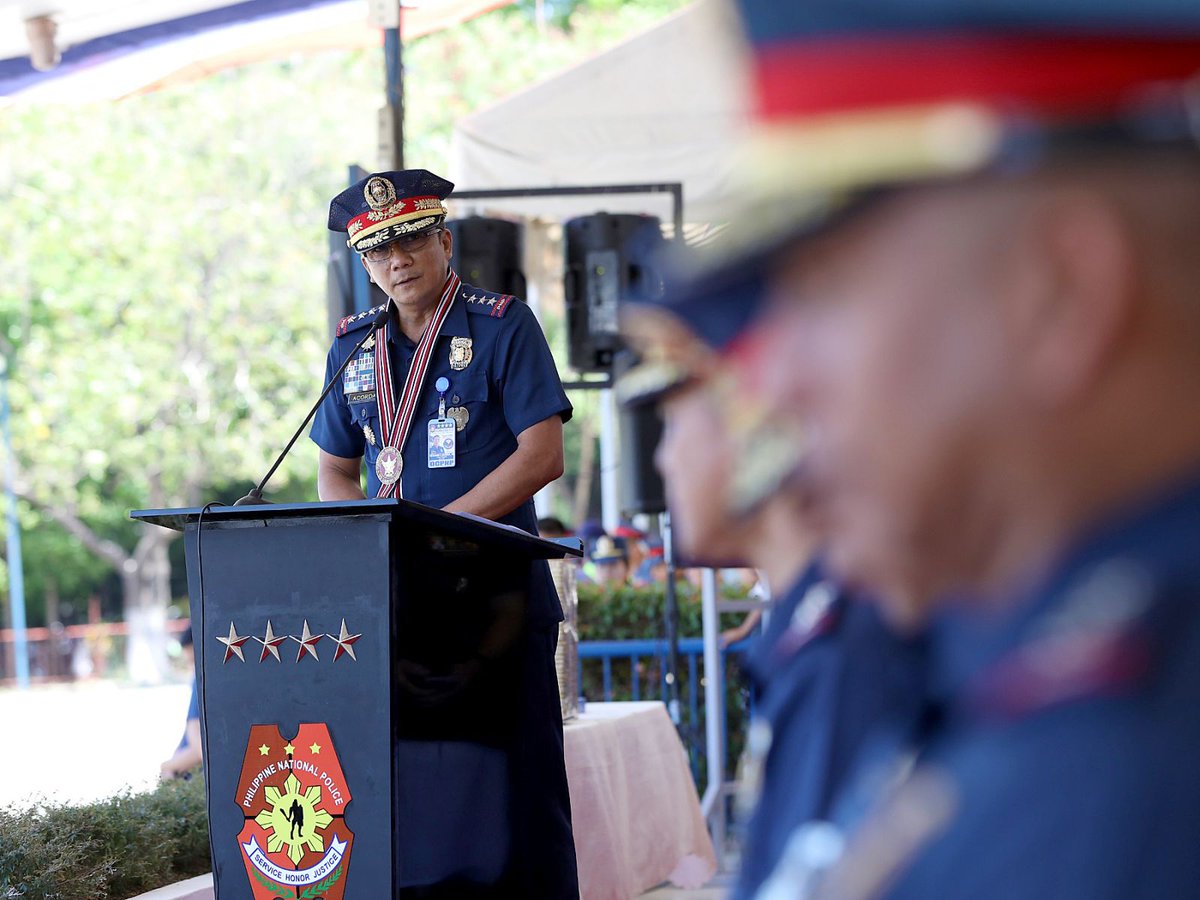 Philippine News Agency On Twitter Look Pnp Chief Gen Benjamin