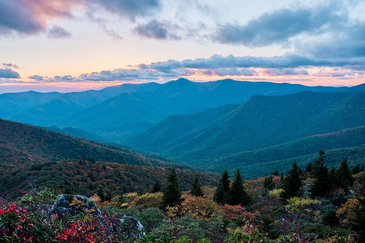 nick rufo on Twitter: "RT @nev_in_color: blue ridge layers."