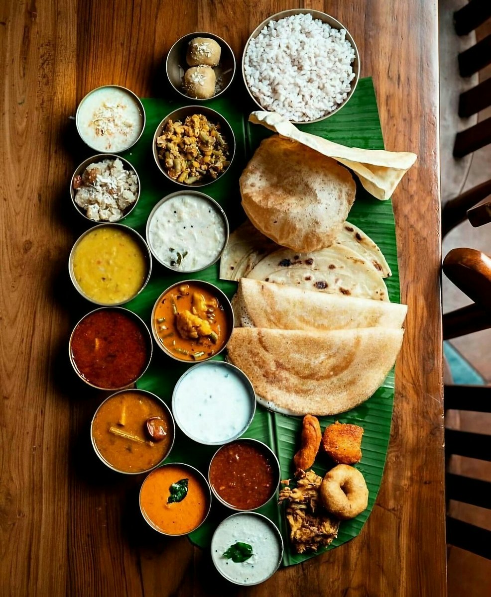 12 Delicious Authentic Indian Thalis that everyone try atleast once in ...