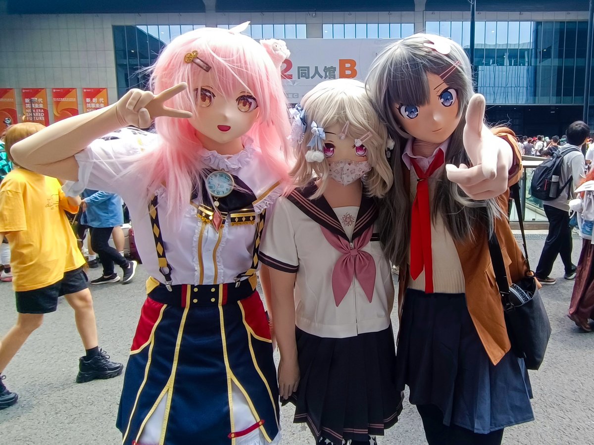 NNG 🏕️减肥中... on Twitter: "#CP29 DAY2 DAY1在抢V+谷，萌新的第二次变娃（第一次出展）！大家都很可爱 照相是Note10pro，修图调色是我自己 P1 ...