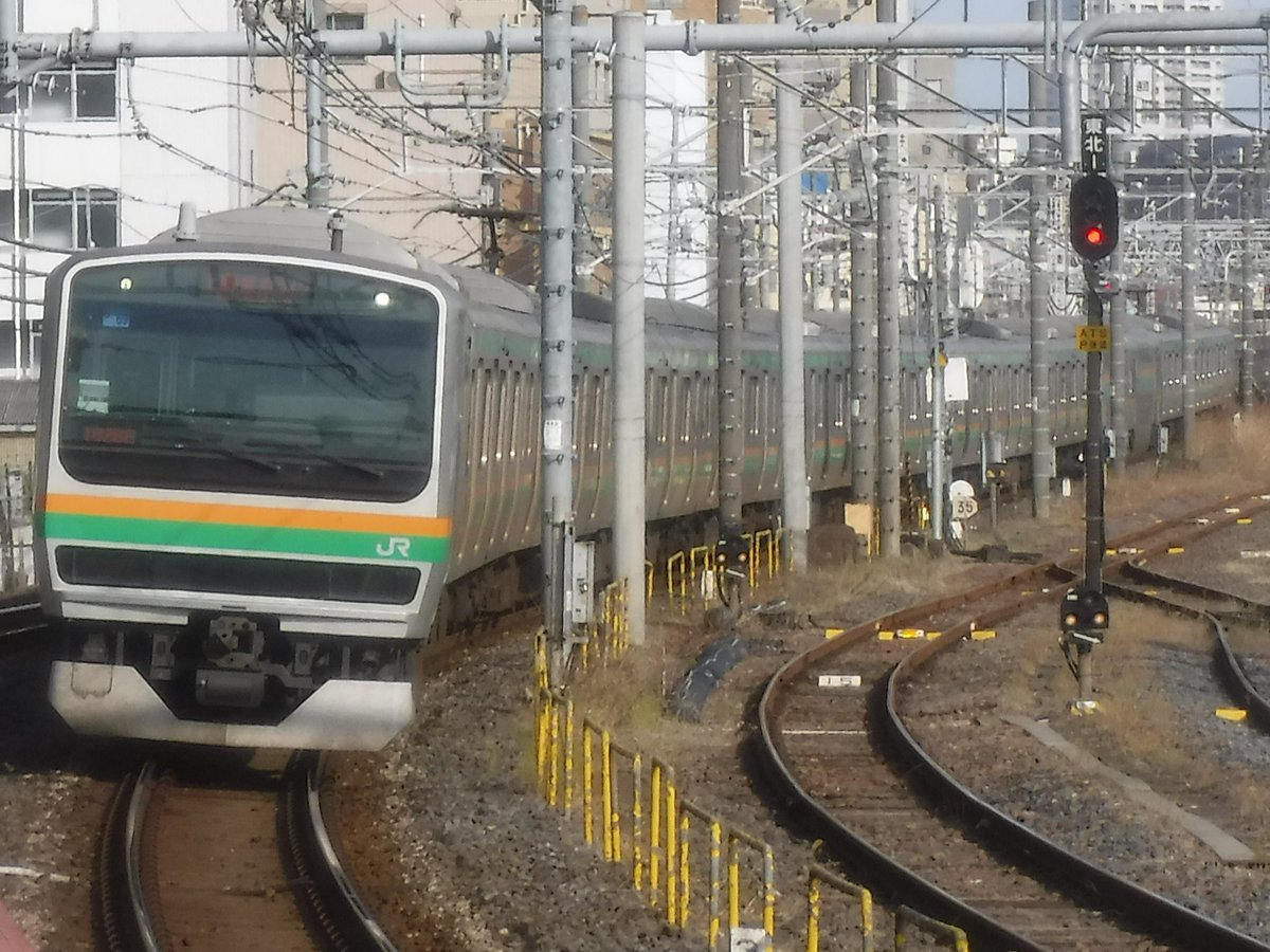 とーよー快速 on Twitter: "E231系1000番台小山車(とくに後期車)"