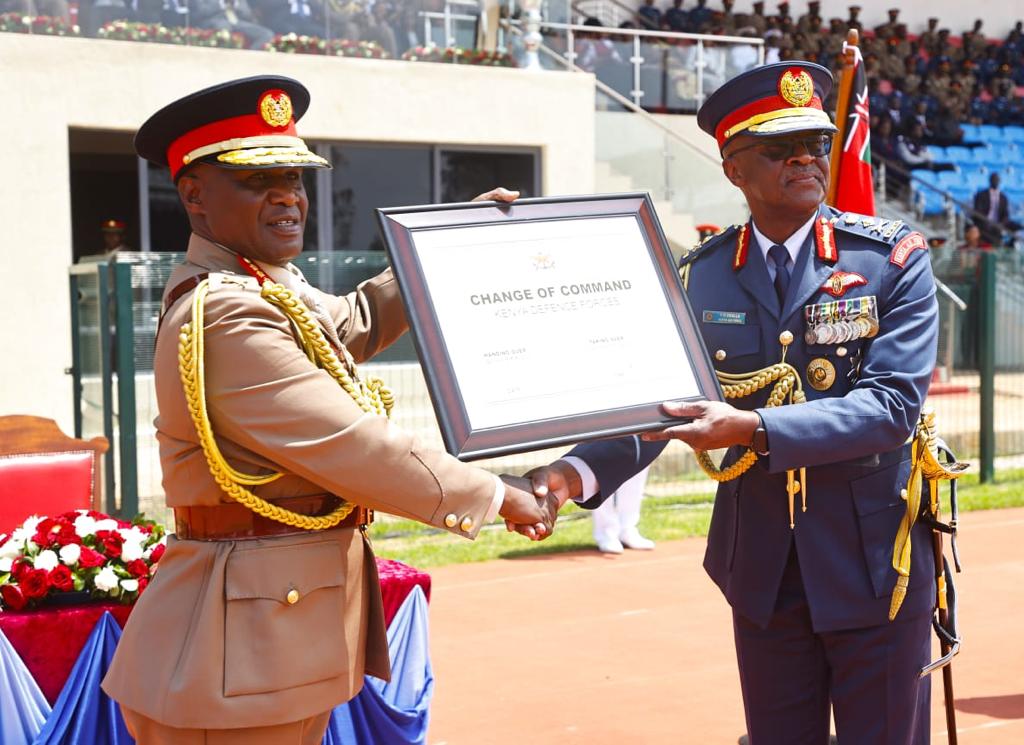 Counter Terrorism Policing KE on Twitter: "CHANGE OF GUARD:Chief of Defence Forces Gen Francis ...
