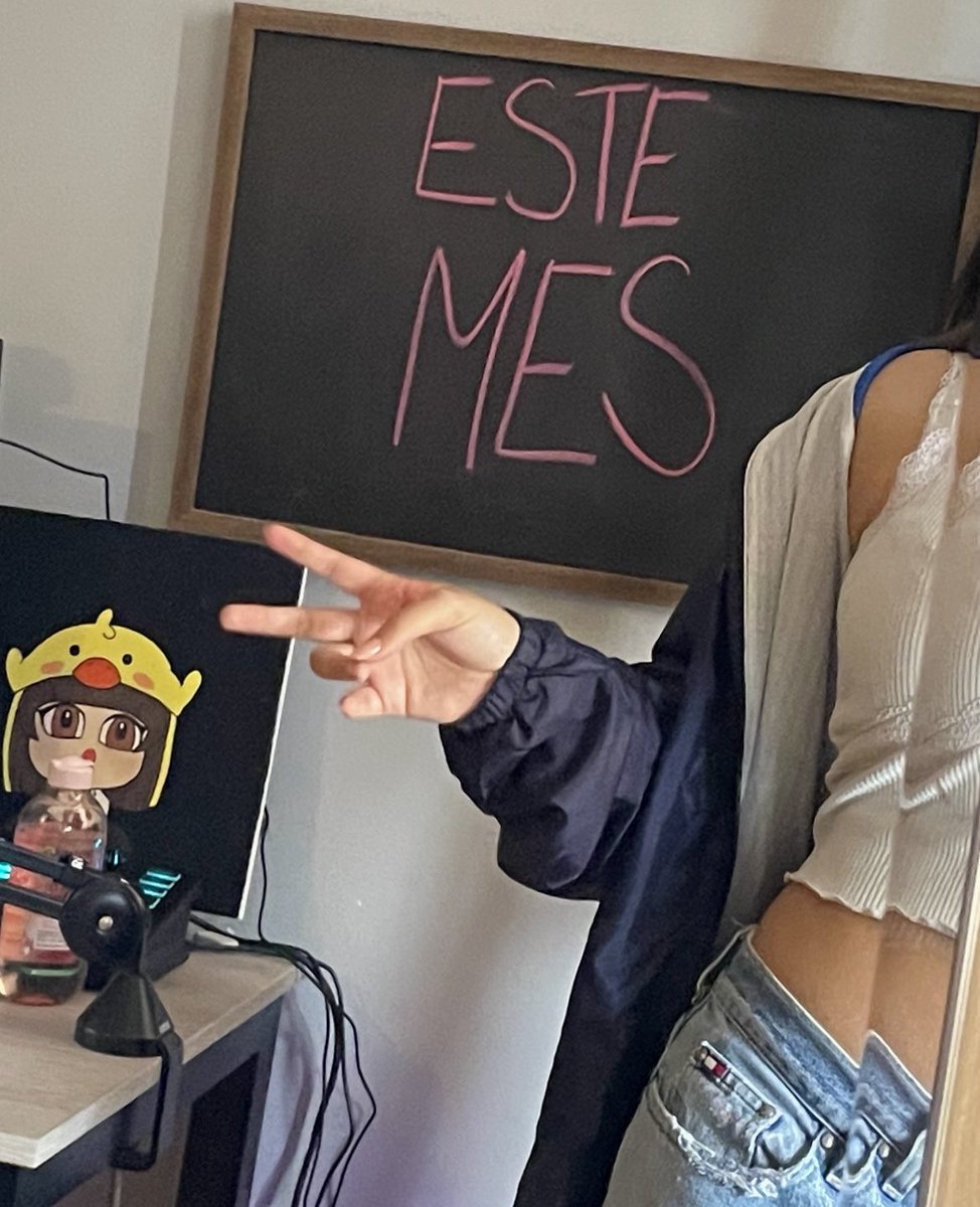 Starvtuber 🦆 On Twitter Este Mes Les Tengo Una Sorpresita Pronto Diré