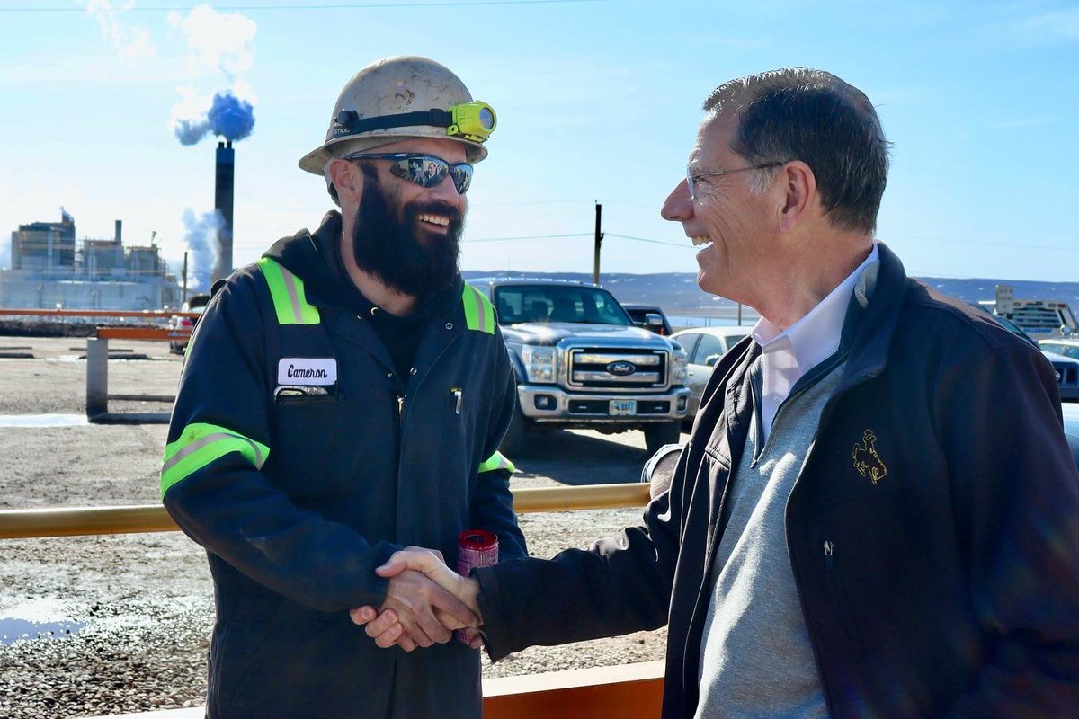 Sen. John Barrasso on Twitter: "Wyoming energy keeps the lights on. It was a pleasure to meet ...