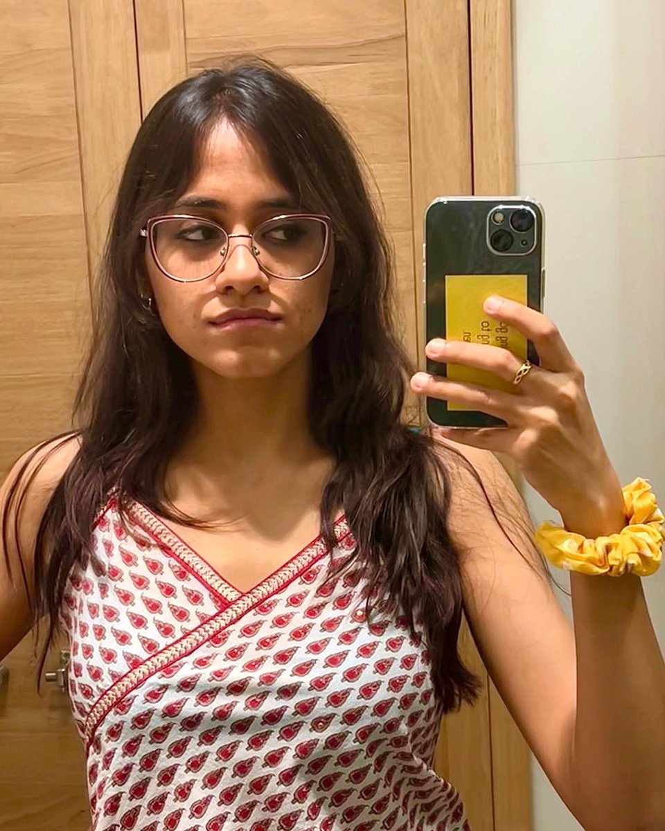 Ria Chopra 🐍 on Twitter: "new hair, same spicy delusional bad bitch"