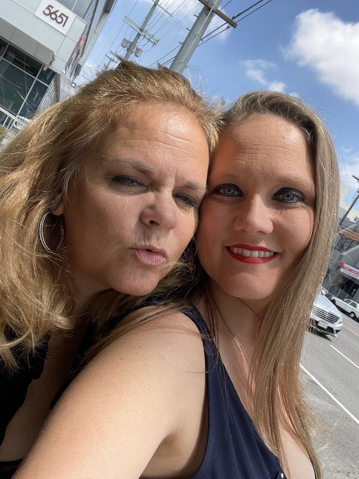 TW Pornstars - Micky Lynn 18XXX. Popular pictures and videos from ...