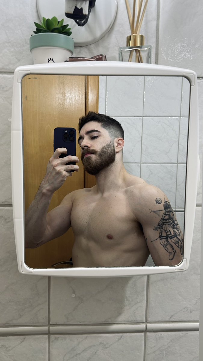 fefe on Twitter: "tb queria pix"