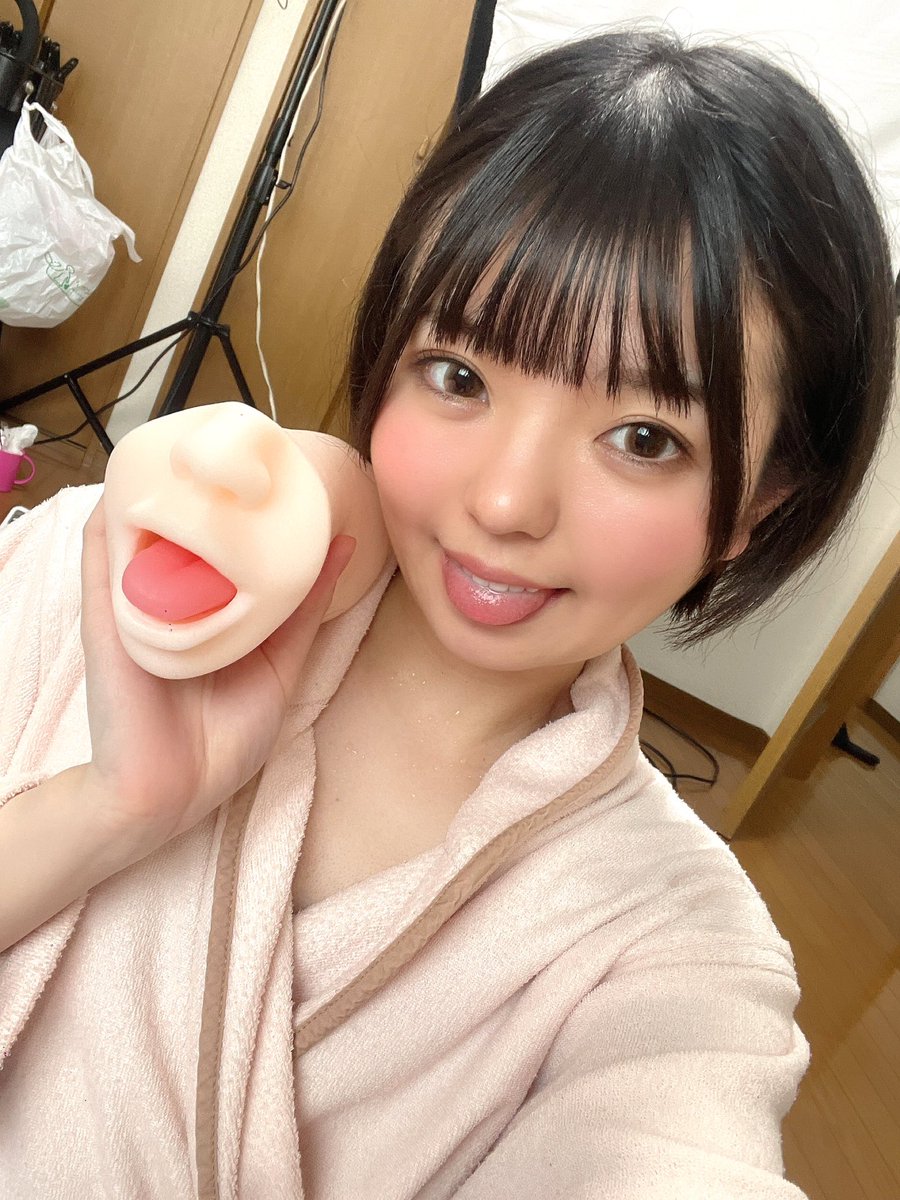 山田太郎 on Twitter: "RT @ichii_yuuka: ベー👅🔞"