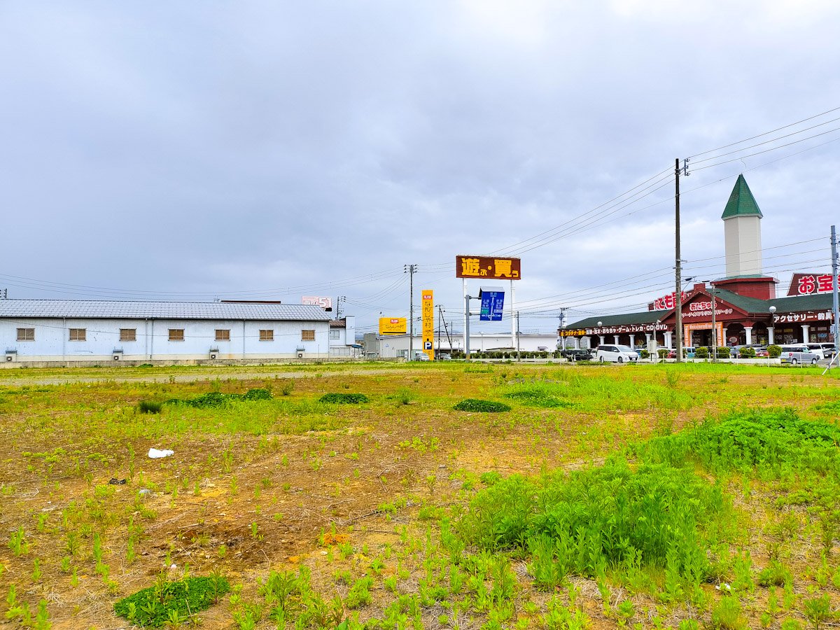 j-rakuda on Twitter: "4月に出店届出された国道8号線近く(仮称)ラ・ムー長岡店予定地。 おたちゅう長岡店前への12月出店計画。ストビュとほぼ変わらない状況も高野不動産の ...