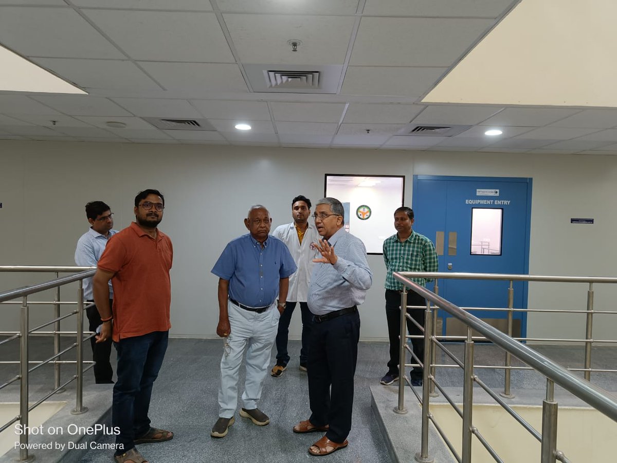 sathi bhu on Twitter: "Shri Ashok Kumar Gupta, Director of BANARAS BEADS LIMITED, recently ...