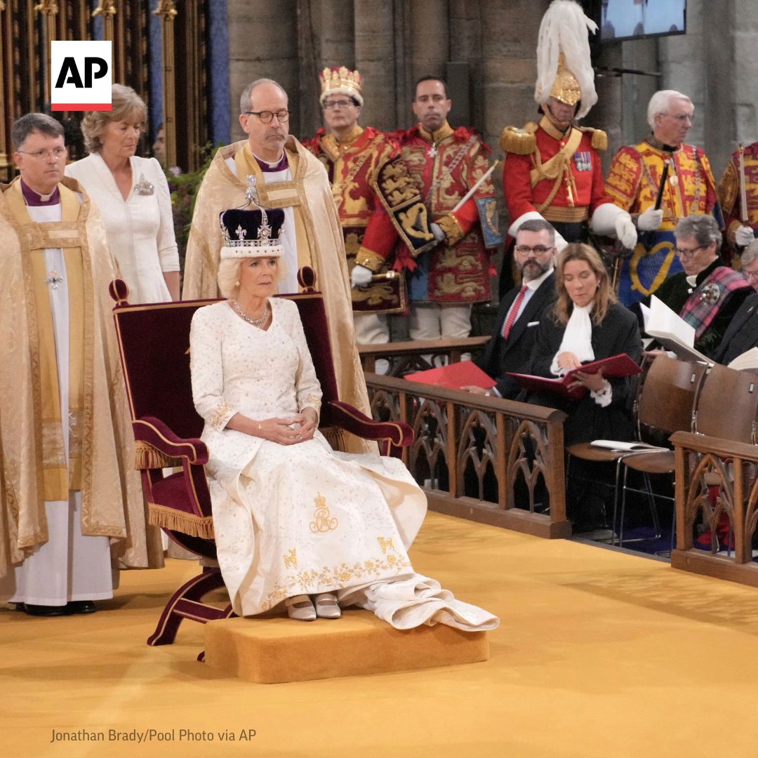 The Associated Press on Twitter: "Queen Camilla is crowned with Queen Mary's Crown at the ...