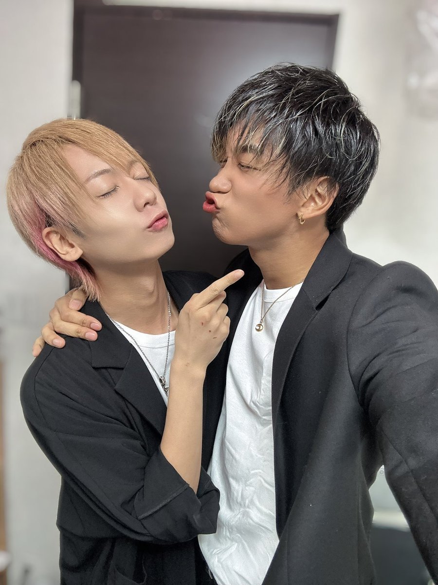 🇵🇭🏝IGU/B2takes!!🏝🇯🇵 on Twitter: "本日はリアルバースデーLive🎤 来てくださった皆様‼︎ 本当にありがとうございました🙏🏾 今年は去年よりも笑顔でいっぱいの年 ...