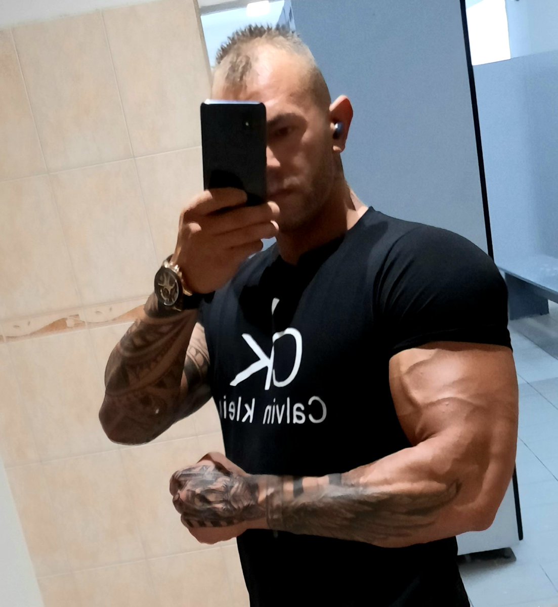 AdonisDomTop 3.7K on Twitter: "It doesn't matter if it's Sunday. Serve me, your Alpha, and thank ...