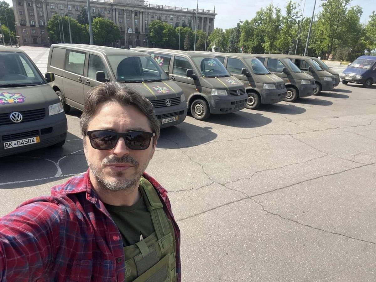 Serhiy Prytula On Twitter Рік тому ми продали на аукціоні картину