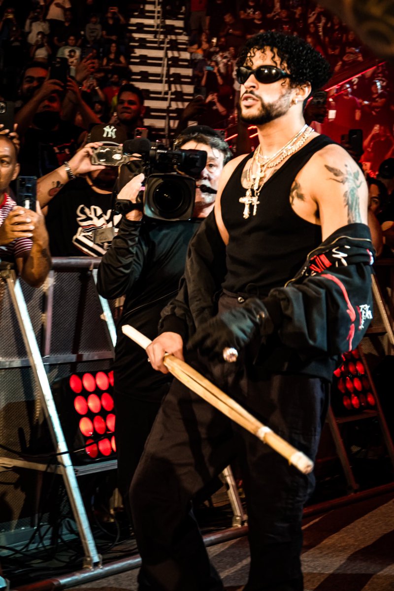 gracie 🦋 is seeing twice on Twitter: "RT @DtfMania: B U N N Y #SmackDown"