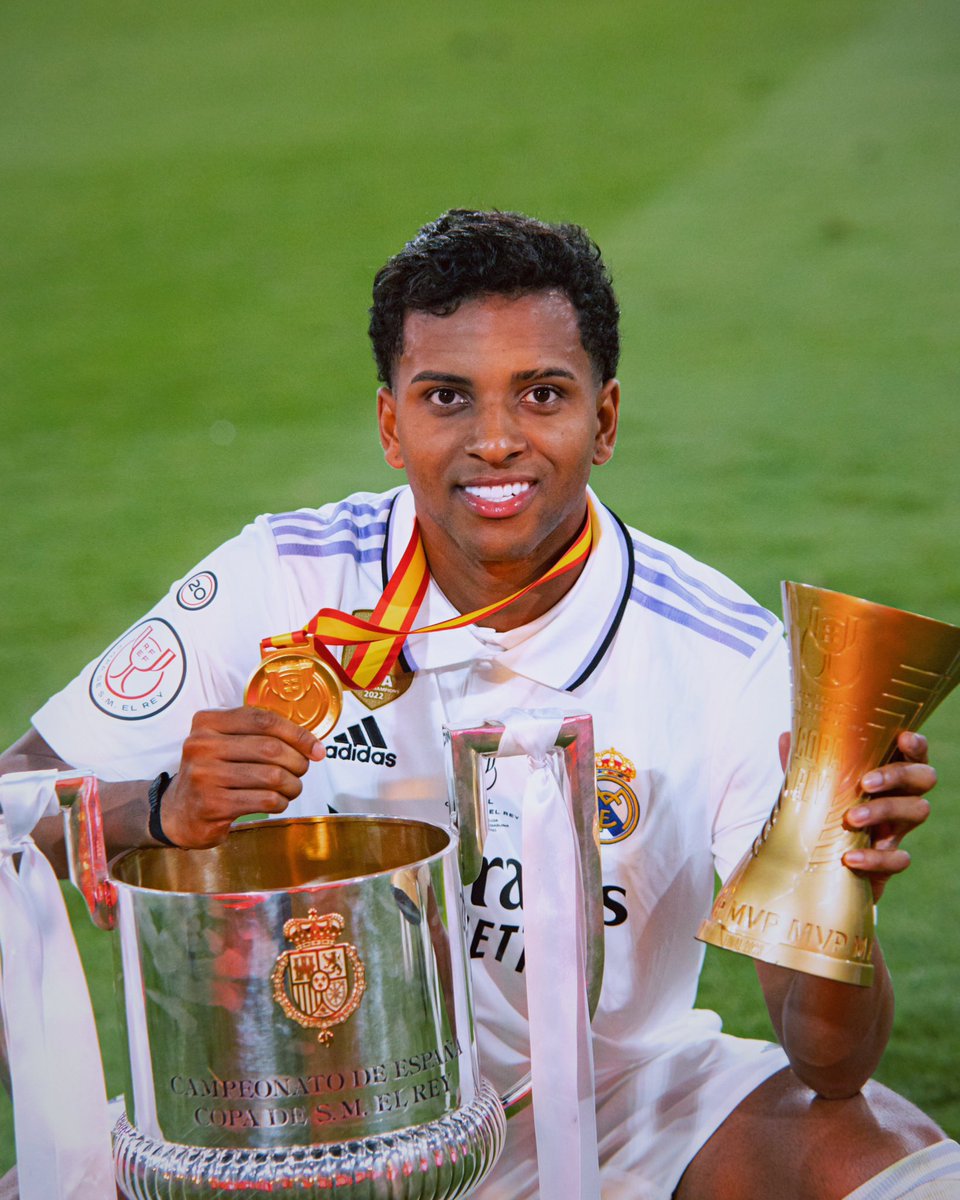 Smallwood on Twitter: "RT @RodrygoGoes: CAMPEONES DE LA COPA 🏆 MVP ⚡️ @realmadrid"