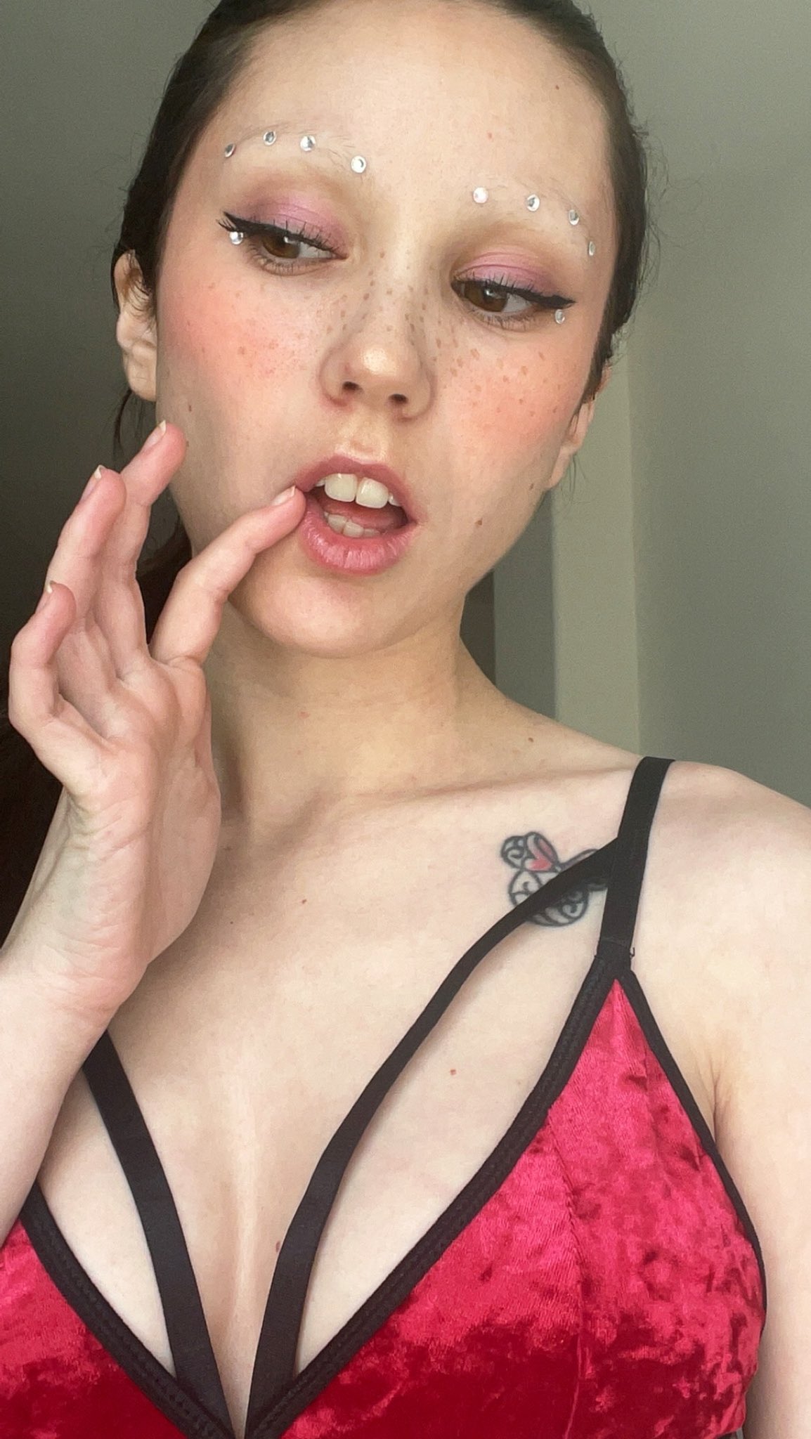 Lexi Poll on Twitter: "Just got done swallowing your brothers and sisters. 🧍‍♀️ https://t.co ...