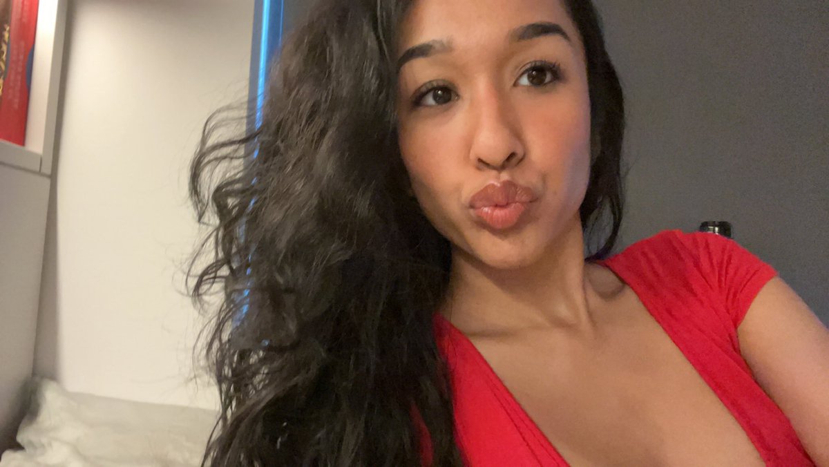 Syahnaz On Twitter i Look Sickeningly Good For Someone Whos Under A Lot Of Stress Rn syahnaz-on-twitter-i-look-sickeningly-good-for-someone-whos-under-a-lot-of-stress-rn