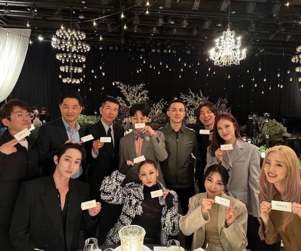Nai • on Twitter: "I never thought we would get og YG family pictures in 2023😭"