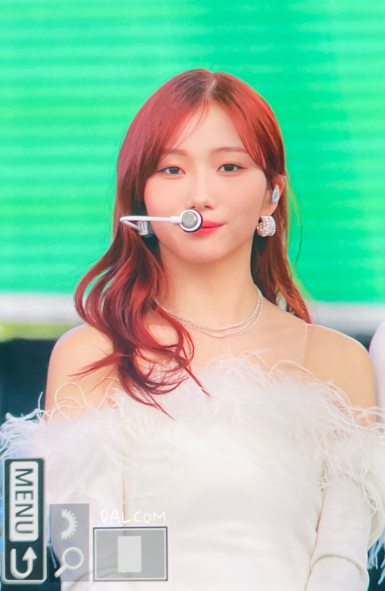 seo youngeun pics on Twitter: "RT @dalcom_1227: 230507 여신 #Kep1er #케플러 #서영은 #YOUNGEUN"