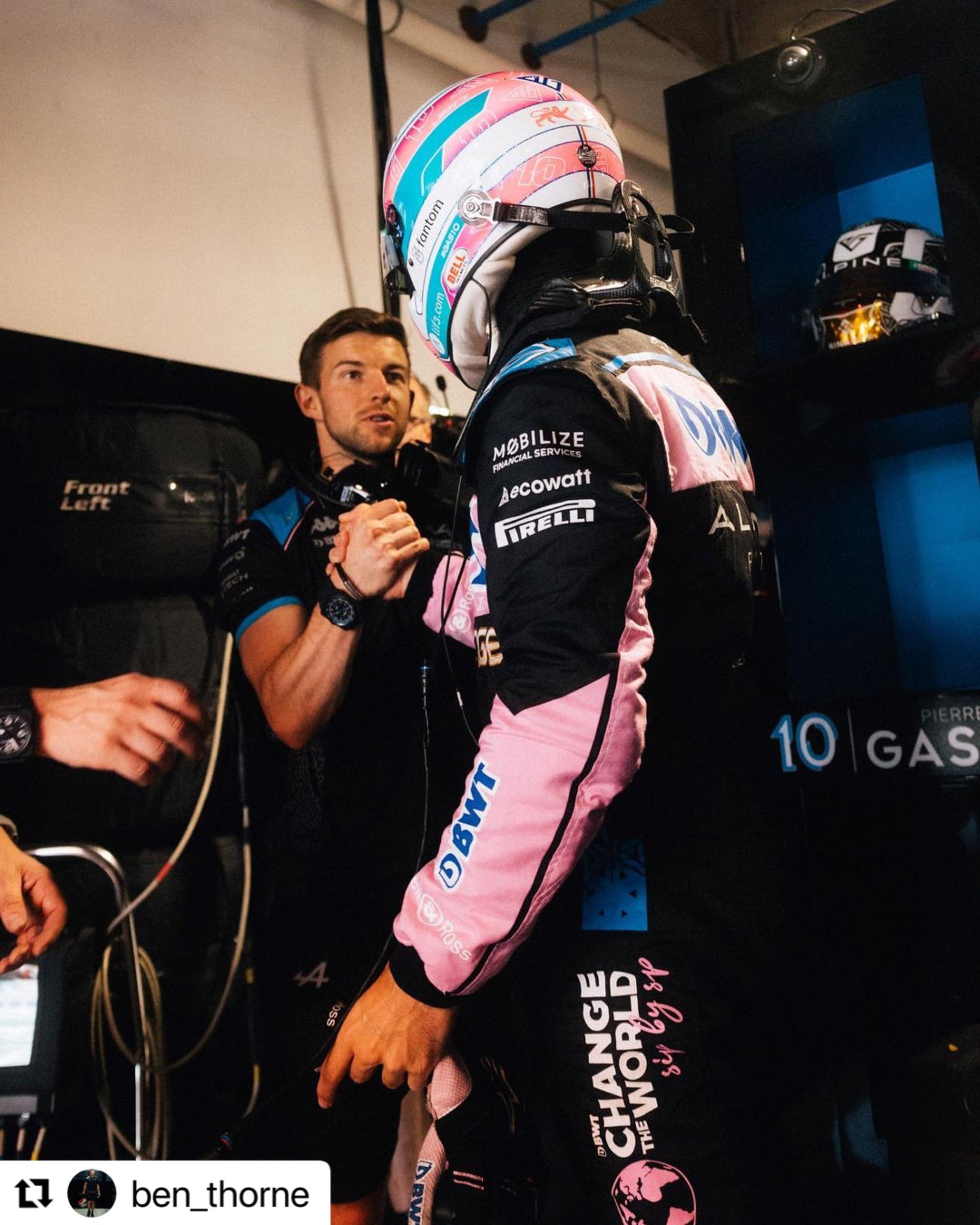 PIERRE GASLY Fanbase Update on Twitter: "#MiamiGP 🇺🇸 (Sat): 1️⃣Ben Thorneコーチとガスリー @PierreGASLY ...